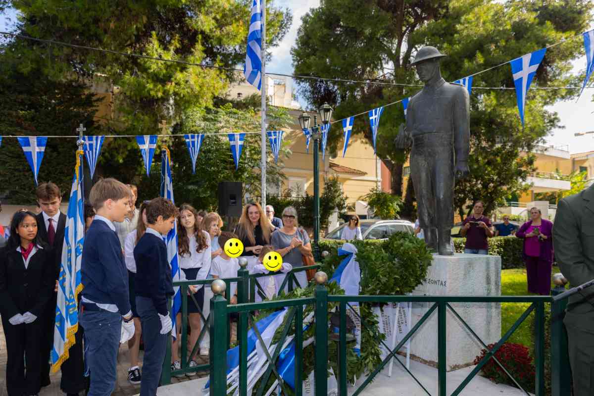 Νέα Ερυθραία: Φόρος τιμής στους Ήρωες της 28ης Οκτωβρίου 1940 - ΚΗΦΙΣΙΑ24